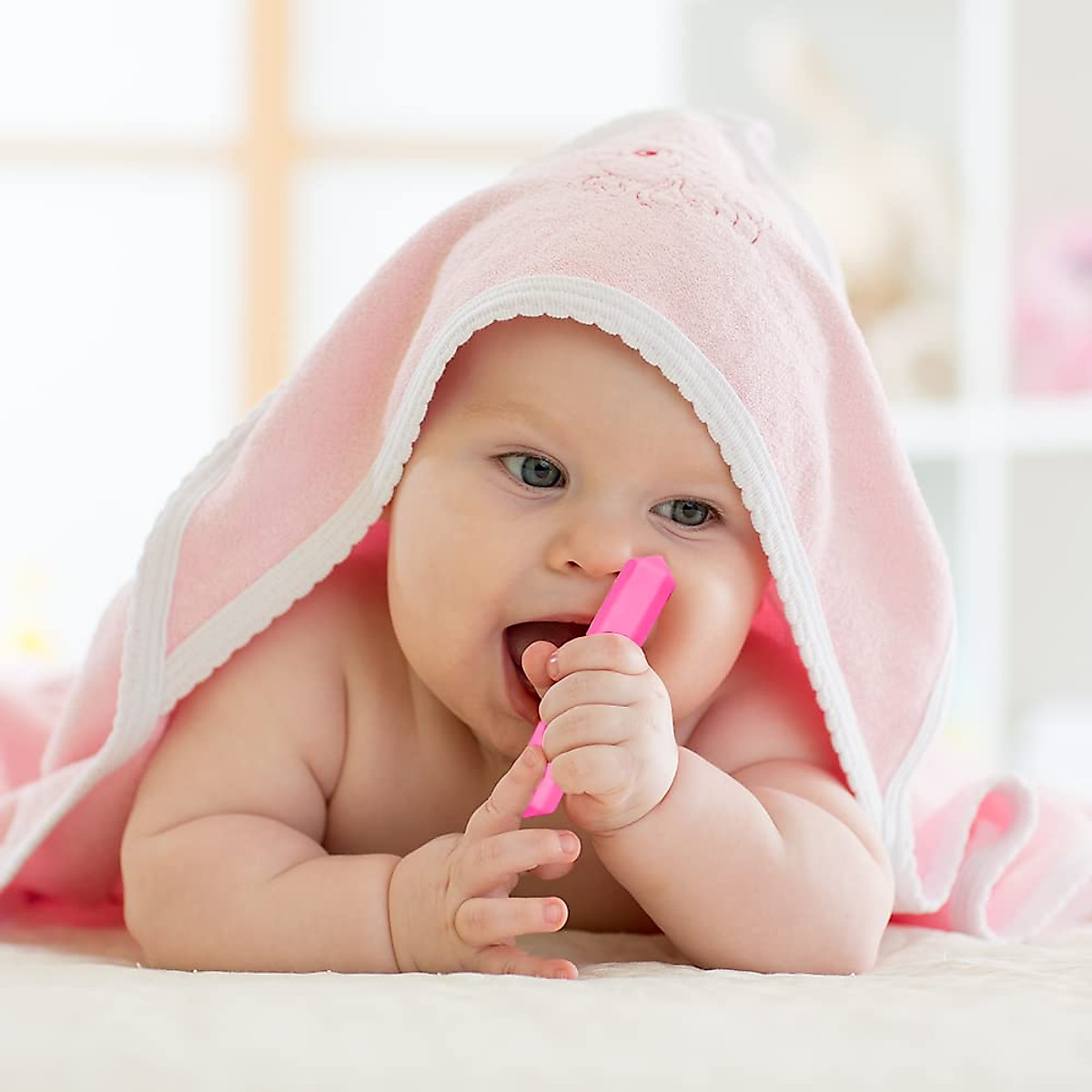 Chew Necklace for Girls-4 Pcs Silicone Chewy Necklaces for Kids or Adults That Like Biting or Have Autism,ADHD,SPD,Teething,Oral Motor Chew Toys Sensory(Pink)