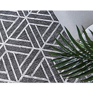 Rugs.com Lattice Trellis Collection Rug – 6' x 9' Gray Low-Pile Rug Perfect for Living Rooms, Large Dining Rooms, Open Floorplans