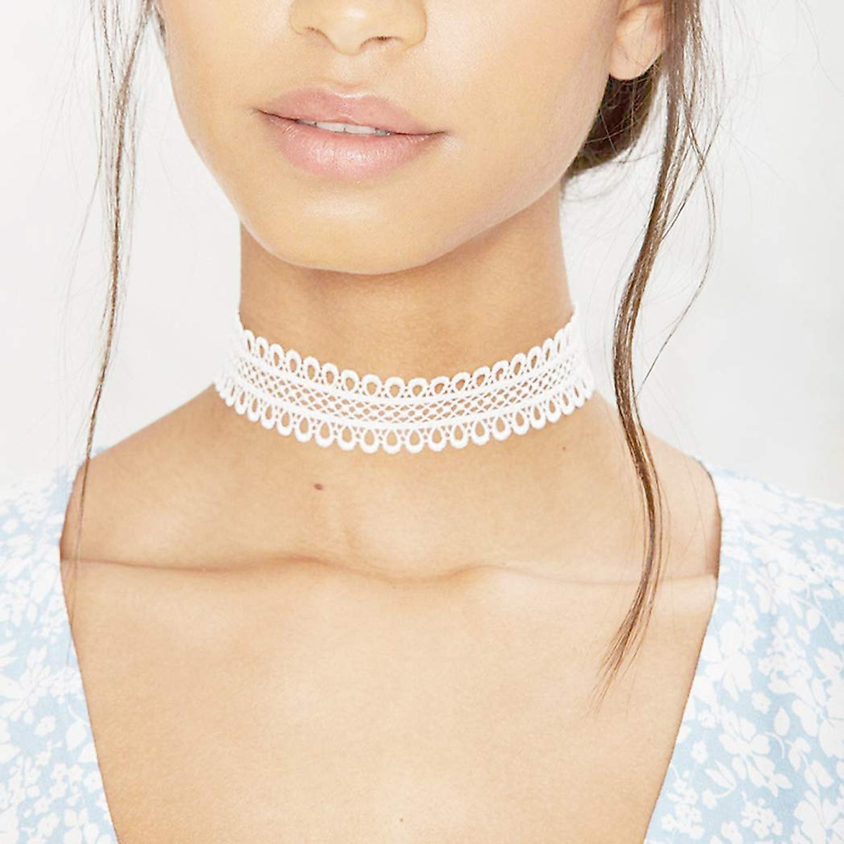 TseanYi Wide Lace Choker Necklace White Hollow Lace Collar Necklace Elastic Clavicle Necklace Chain Fashion Jewelry for Women(White)