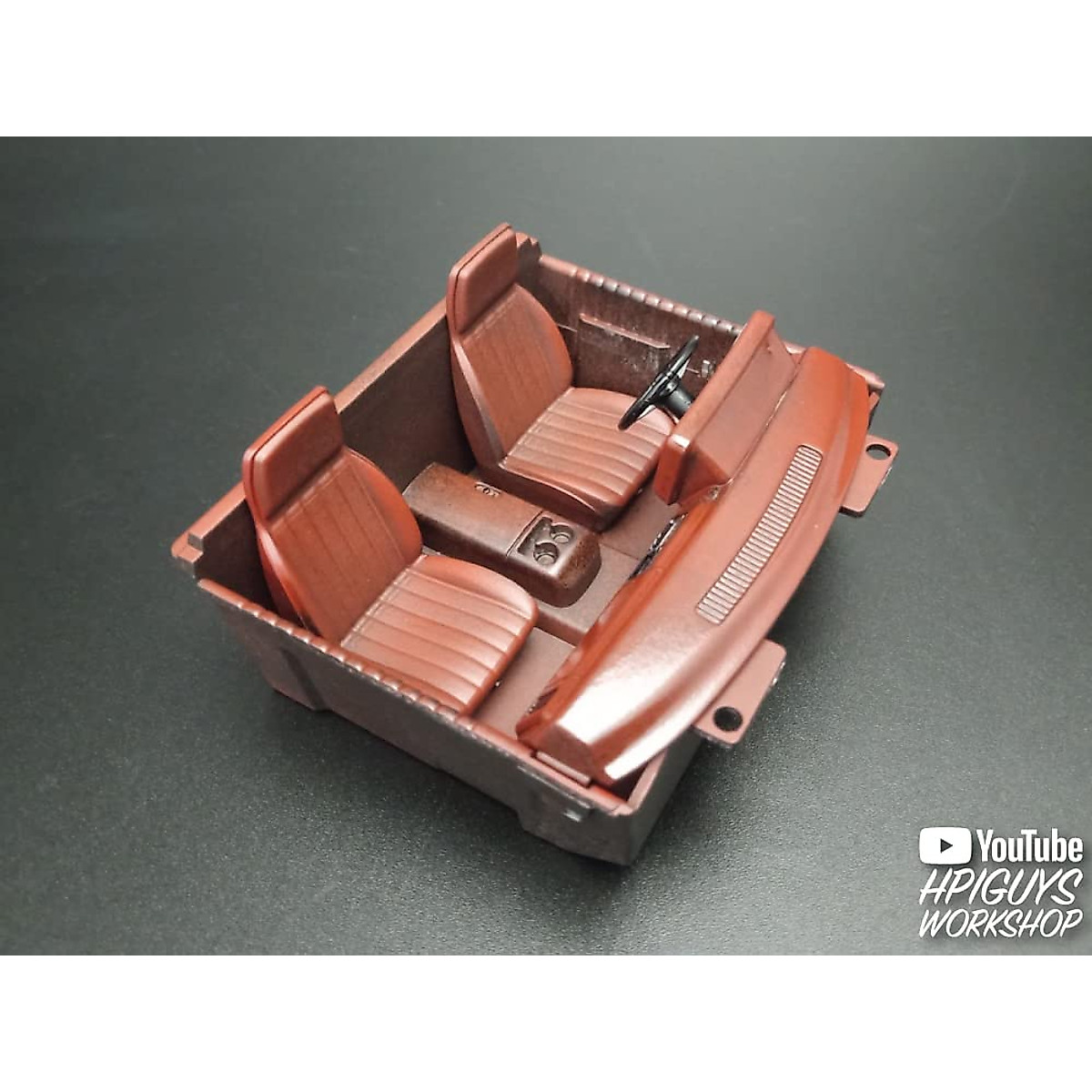 AMT 1992 Chevrolet Silverado Shortbed Fleetside Pickup Easy Build 1:25 Scale Model Kit