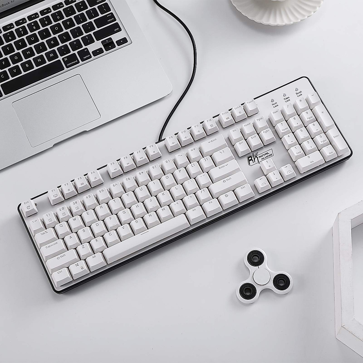 RK ROYAL KLUDGE RK920 Full Size Mechanical Keyboard, Rainbow Backlit Gaming Keyboard, 104 Keys Wired Mechanical Keyboard with Number Pad, Quite Red Switch