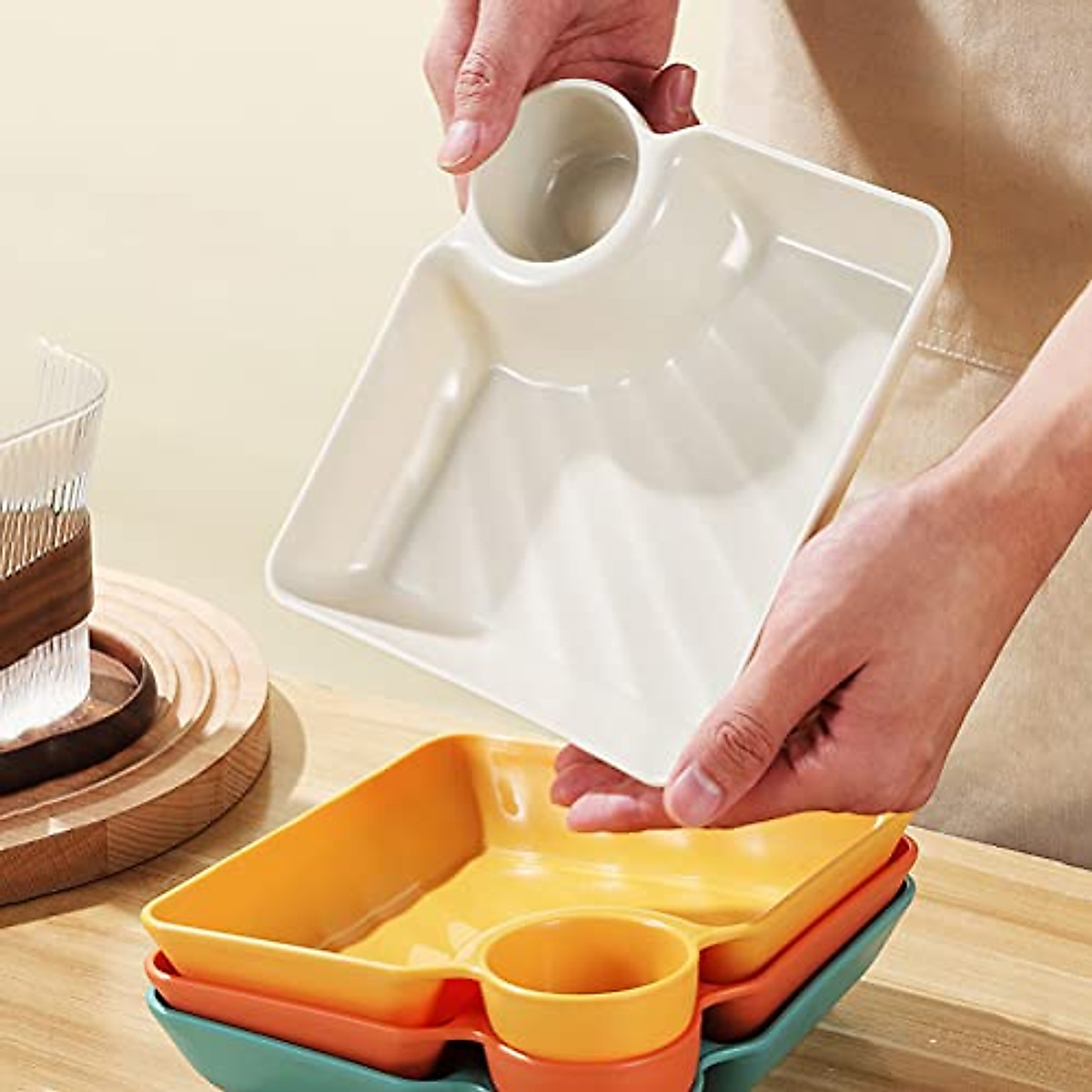 Luxshiny 4pcs Plastic Dumpling Plates with Sauce Compartment Square Serving Plates with Sauce Holder Serving Platter Tray for Party