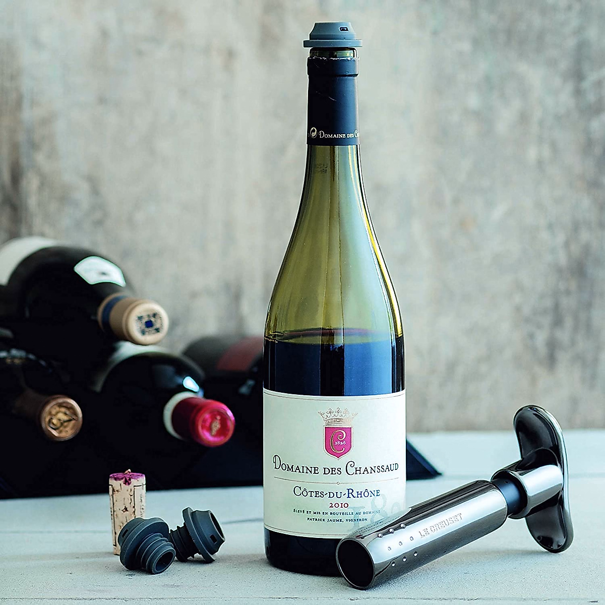 Le Creuset Wine Pump and 3 Stoppers, Black Nickel