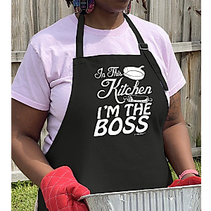 In This Kitchen I'm The Boss Funny Apron for Kitchen Two Pocket Apron Black [PPP]