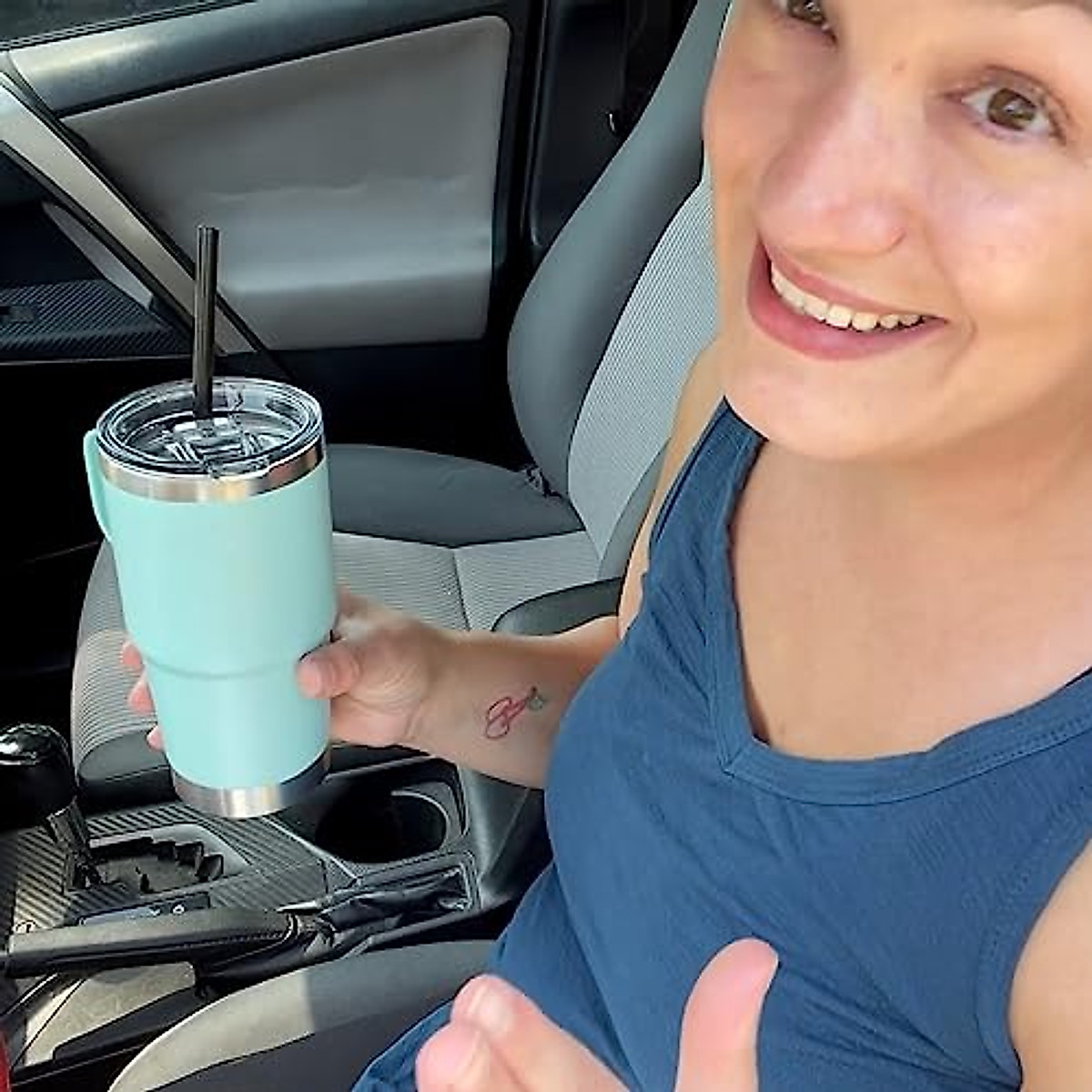 Abbrevi 20 oz Stainless Steel Tumbler with Handle Metal Insulated Coffee Travel Mug with Handle Double Wall Tumbler Cup with Handle and Lid, Navy Blue 1 Pack