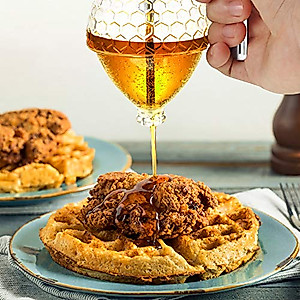 Acrylic Honey Dispenser with Stand Honey Comb Shaped Honey Pot, Syrup and Sugar Jar Pot, No Drip Honey Dispenser with High Capacity Honey Pourer Dispenser