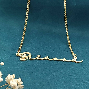 QeenseKc Gold Bella Name Necklace Personalized Heart Initial Charm Pendant Jewelry for Women Christmas Gift