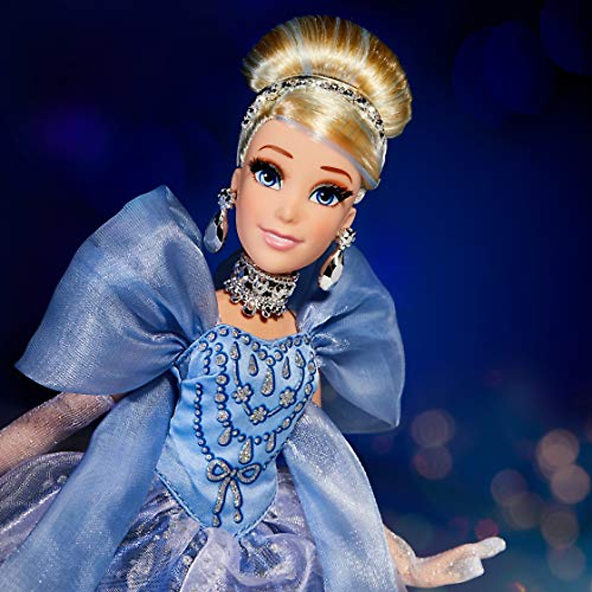 Disney Princess Style Series Holiday Style Cinderella, Christmas 2020 Fashion Collector Doll with Accessories, Toy for Girls 6 Years and Up