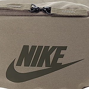 Nike Heritage Hip Pack (Matte Olive/Cargo Khaki, One Size)