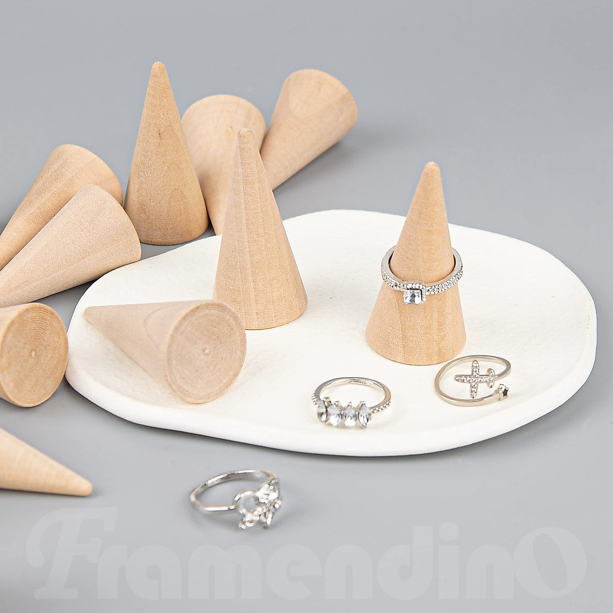 Framendino, 20 Pack Wood Cone Ring Display Stand Holder, Natural Unfinished Jewelry Stands Organizer for Crafts DIY
