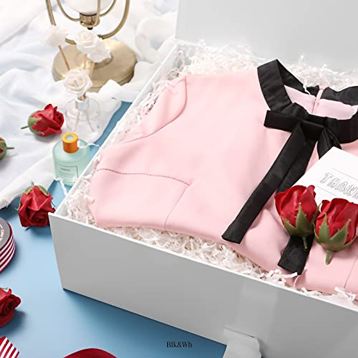 BLK&WH Extra Large Gift box with Ribbon 16.3x14.2x5 Inches, Large White Gift box with Lid for presents, Bridesmaid Proposal box, Big Gift box for Clothes and Large Gifts(Glossy White)