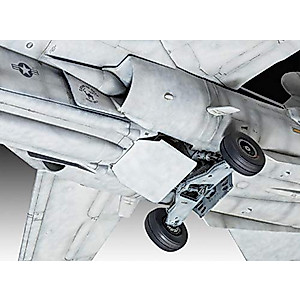 Revell RV04974 EF-111A Raven Plastic Model kit, 1:72