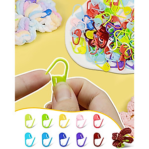 300pcs FIVEIZERO Stitch Markers with 6 pieces of large blunt sewing needles,colorful knitting markers,plastic crochet hook clip,bulk Crochet hook markers for knitting stitch locking clip crochet hooks