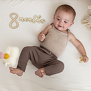 Baby Gifts Sets - Baby Closet Dividers for 0 to 24 Months, Baby Monthly Milestones, Numbers, Months Ideal for Baby Shower,Keepsake Bag for Nursery, Newborn Gift Set,Baby Nursery Decor