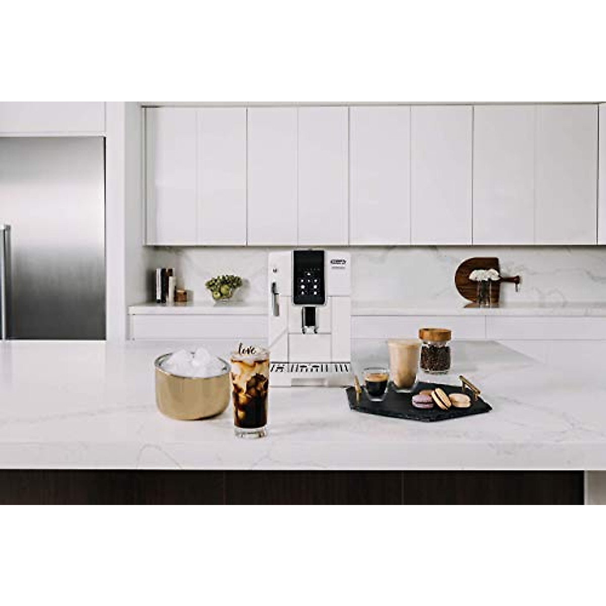 De'Longhi Dinamica Automatic Coffee & Espresso Machine, Iced-Coffee, Burr Grinder, (Renewed) (White)