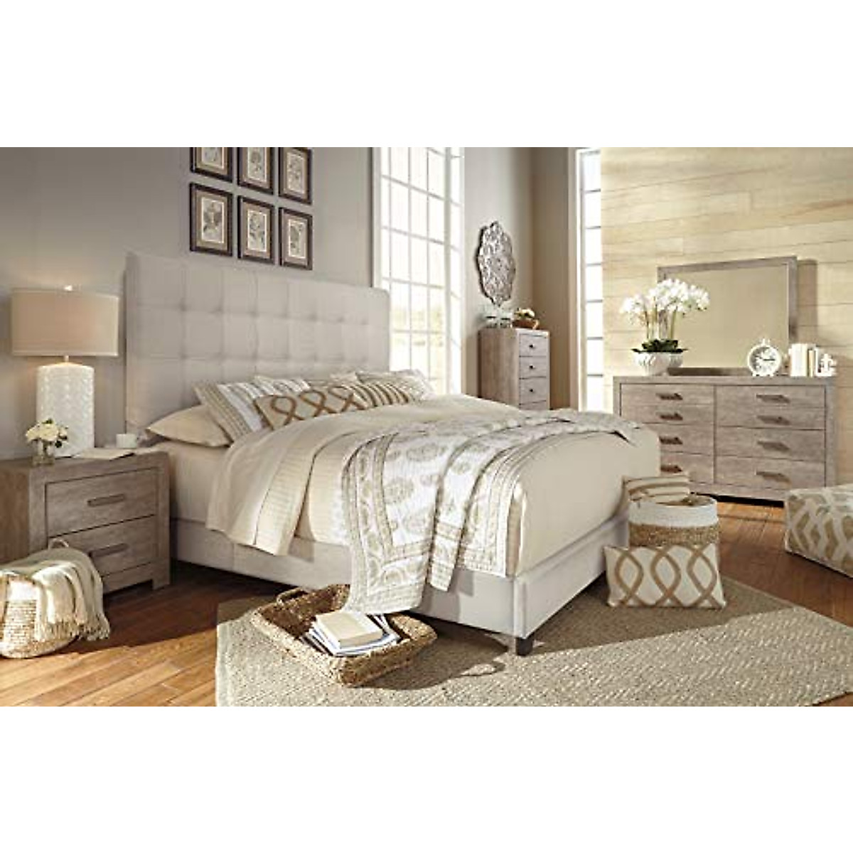 Signature Design by Ashley Dolante Modern Farmhouse Button-Tufted Upholstered Platform Bed, King, Beige