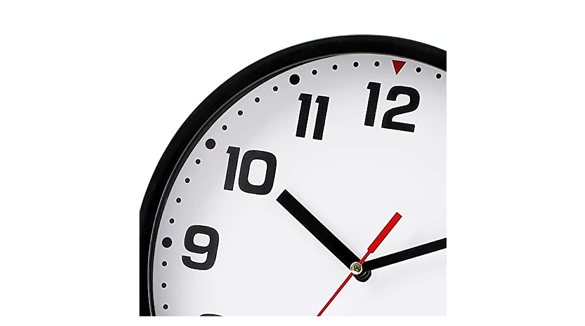Silent 9-Inch Wall Clock - Modern Quartz Design