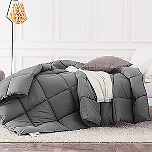 Amazon Brand - Pinzon All-Season Down Alternative Comforter with Duvet Tabs，Grey