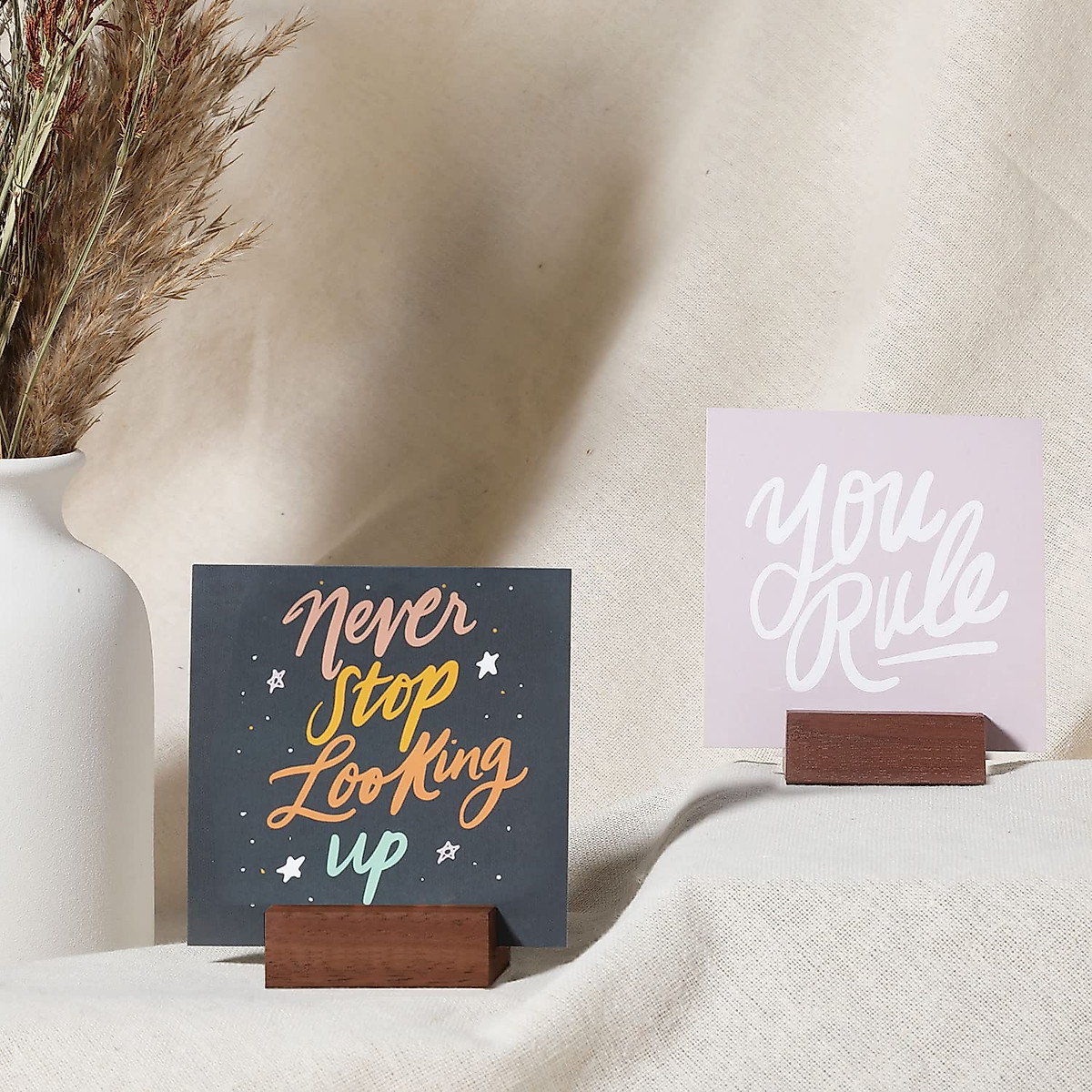 UNIQOOO 20 Pack Place Card Holders | Rustic Walnut Wood Escort Cards Display Stands | Table Number Sign Stand | Photo Stand | Perfect for Retail Shop Cafe Home Wedding Dinner Party Events Decoration