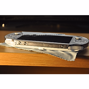 Assassin's Creed III Liberation PlayStation Vita Wi-Fi Bundle