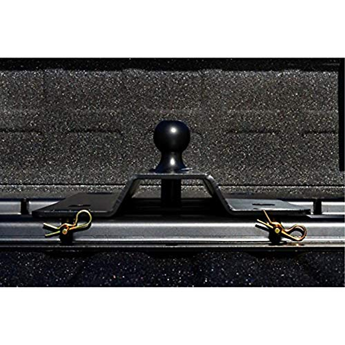 Eaz-Lift 48554 Gooseneck Ball Plate for 5th Wheel Rails,1 Pack