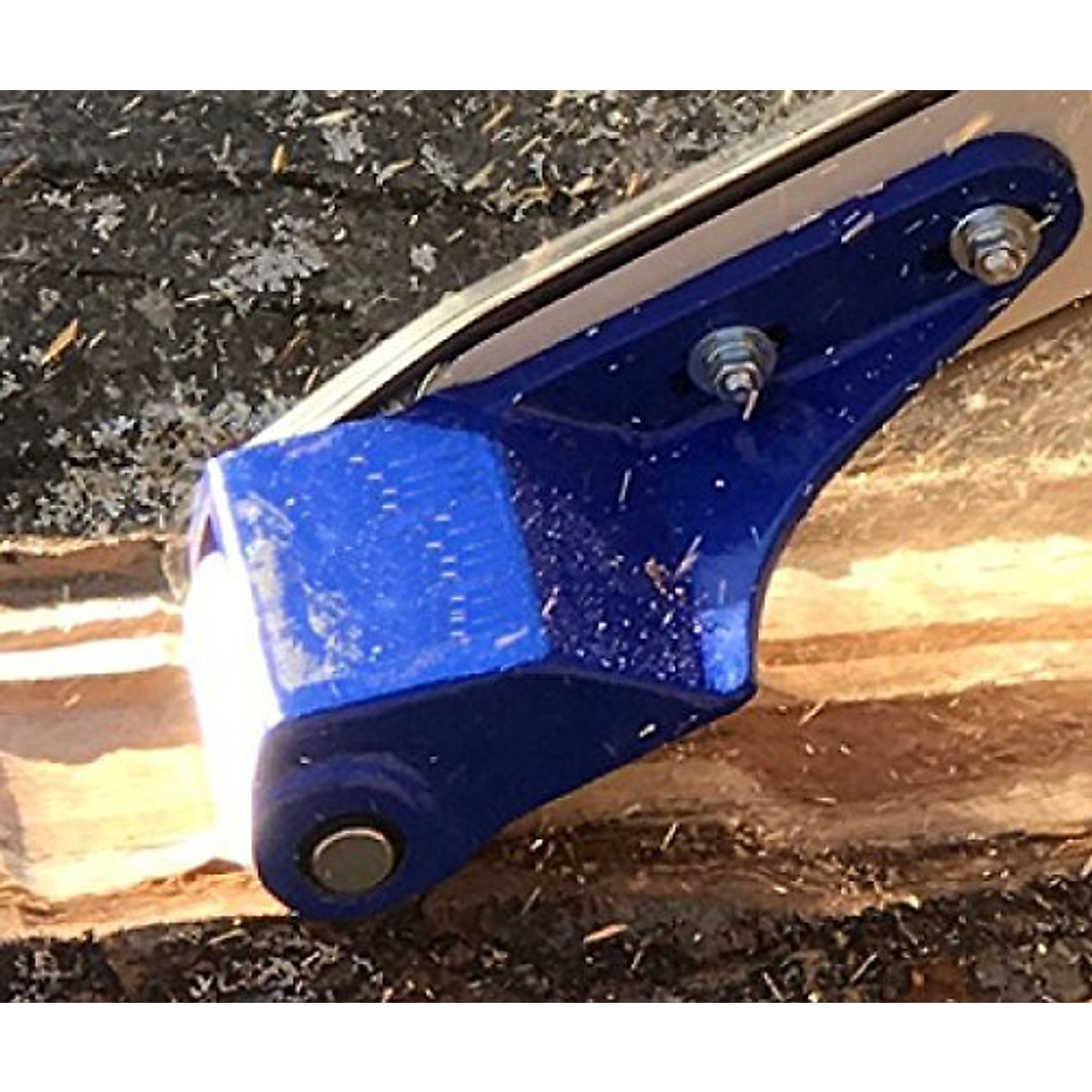 FORESTER Log Wizard Debarking Tool - Chainsaw De-Barker Multisaw Attachment Wood Planer Notching Bark Removal Logging Tools and Equipment Wood Planer Accessories Wood Shaver Model LogW-4000 Hard Case