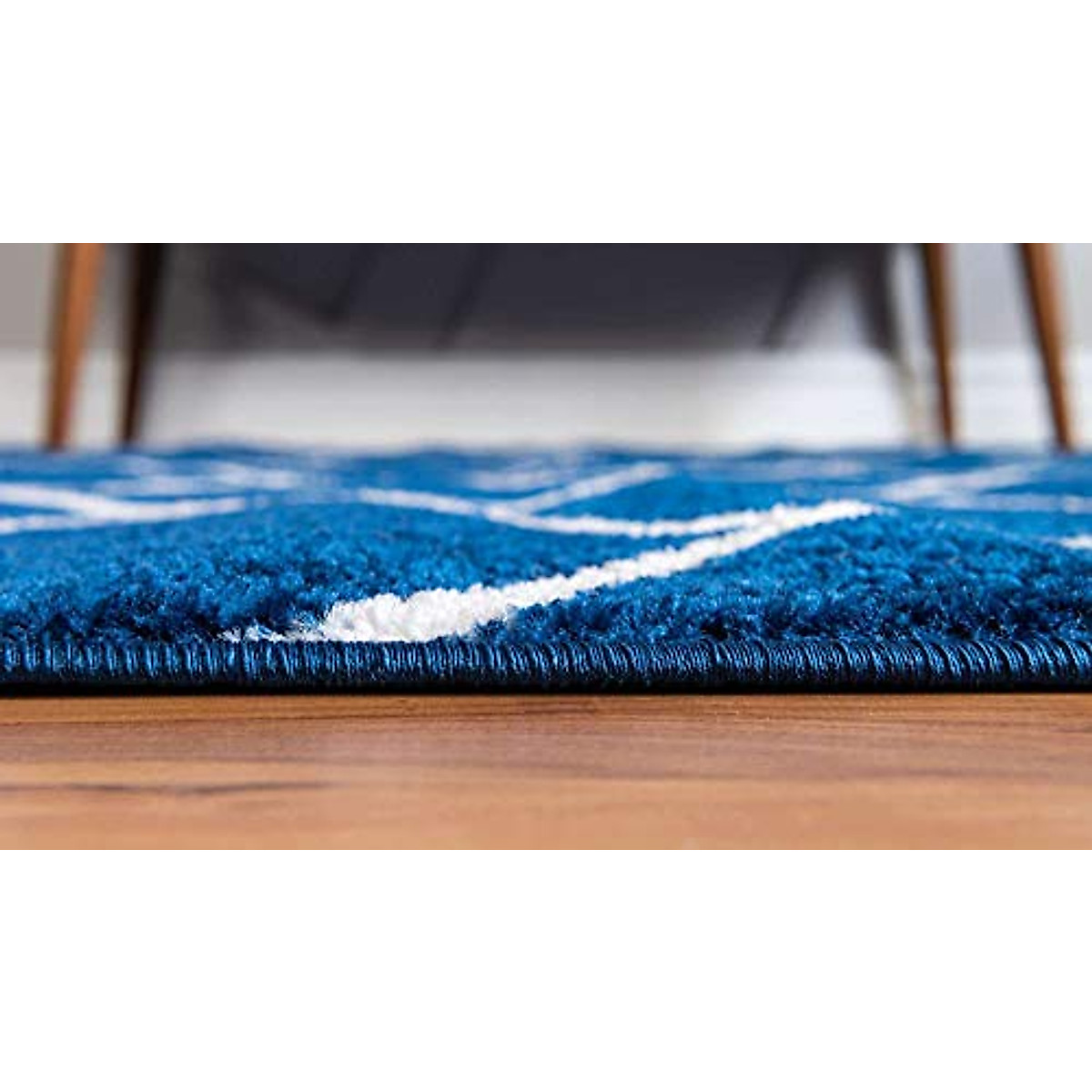 Unique Loom Trellis Frieze Collection Area Rug - Rounded (5' x 8' Oval, Navy Blue/ Ivory)
