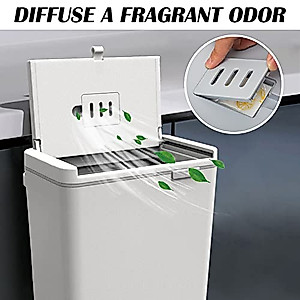 URALFA Hanging Kitchen Trash Can with Lid,Small Compost Bin for Under Sink or Cabinet Door, Wall-Mounted Garbage Can，Kitchen Compost Bin for Counter Top,2.4 Gallon Food Waste Bin，White