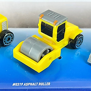 Micro Machines 2021 Series 6 Starter Pack #22 Micro Construction - Land Grader, Asphalt Roller, Skid Loader
