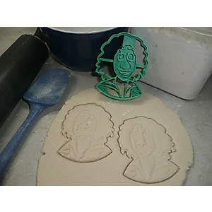 YNGLLC ENCANTO THEMED SET OF 7 COOKIE CUTTERS MADE IN USA PR1633, Multicolor