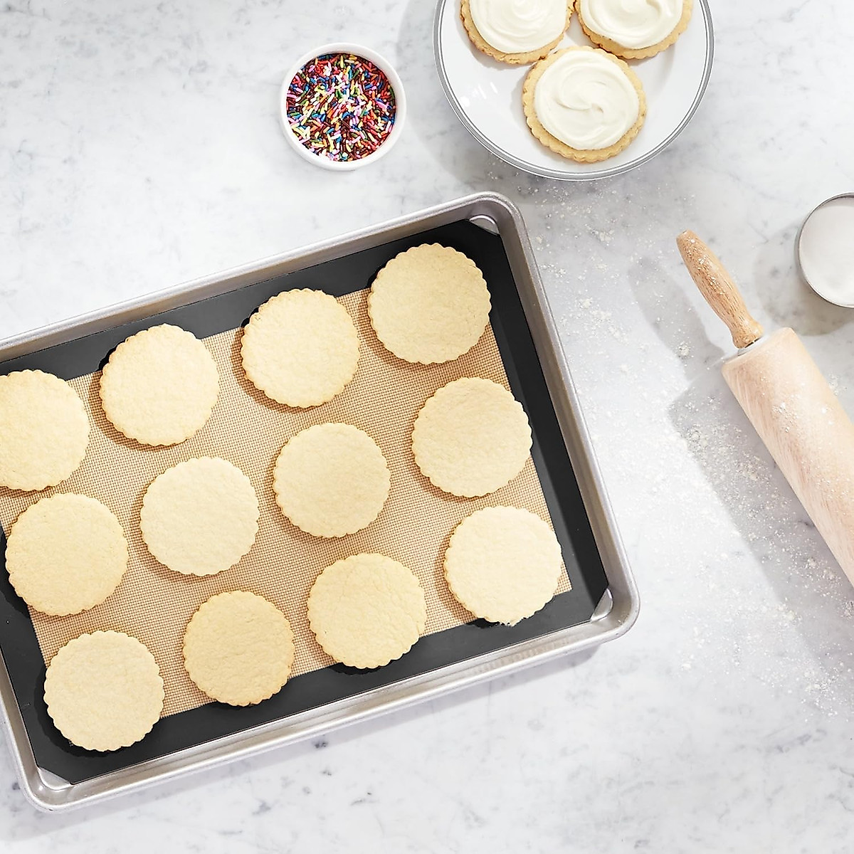 2 Pack Silicone Fibreglass Reusable Baking Mats for Oven,Cookie Tray, Pizza Mat, Heat Resistant,15.7 * 11.8 inch (Black, 0.7)