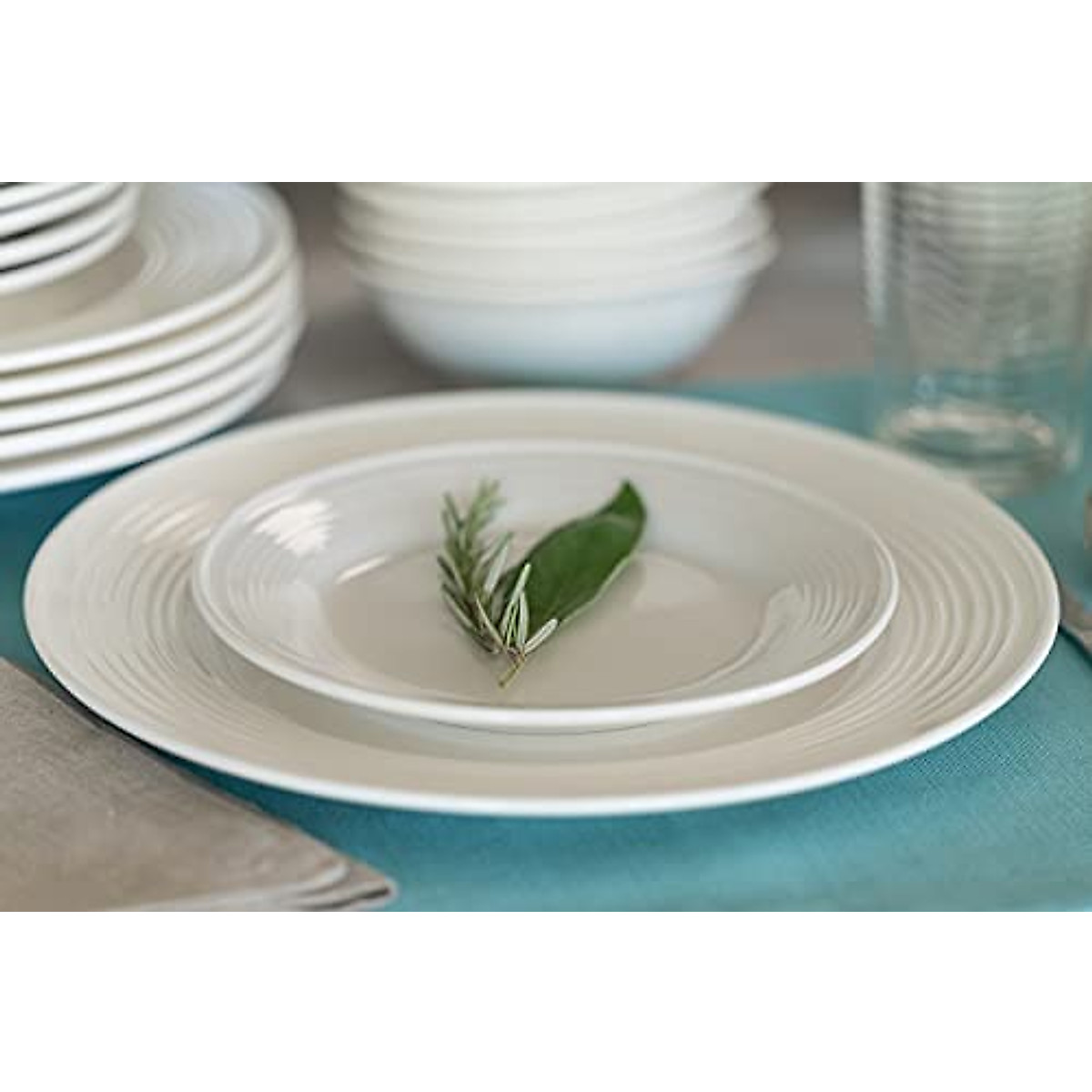 10 Strawberry Street Nova White Round 62-Piece Dinnerware Set, Service for 6