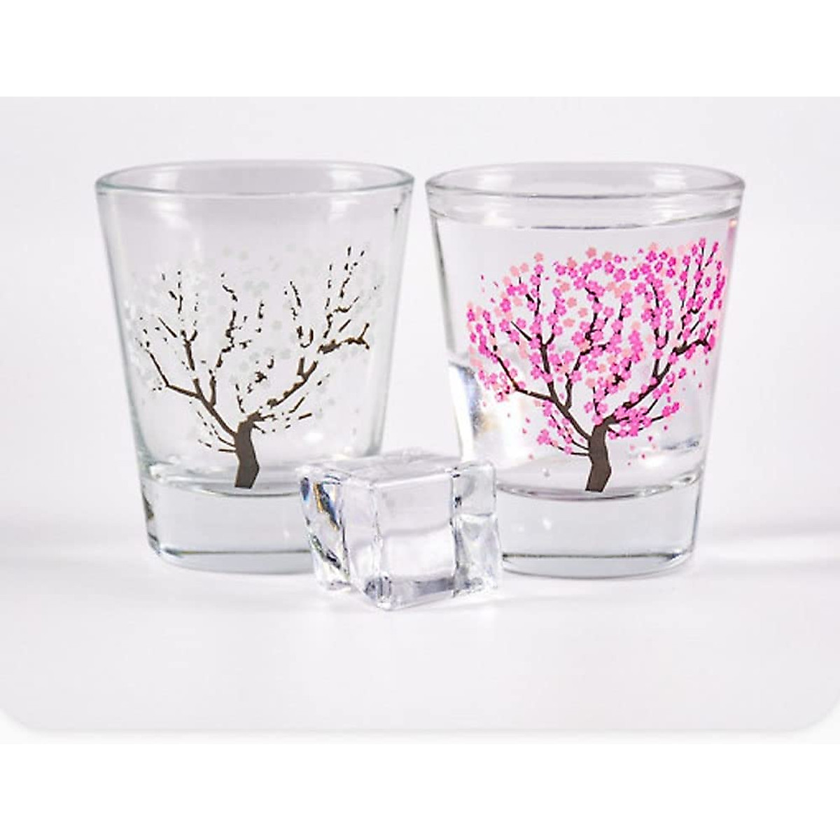 APROFAMILY Emotional Korean Soju Glass Cup with Changing Cherry Blossom Color 4pcs Set Whiskey, tequila, sake, and other alcoholic beverages are available (SOJU(4PCS))