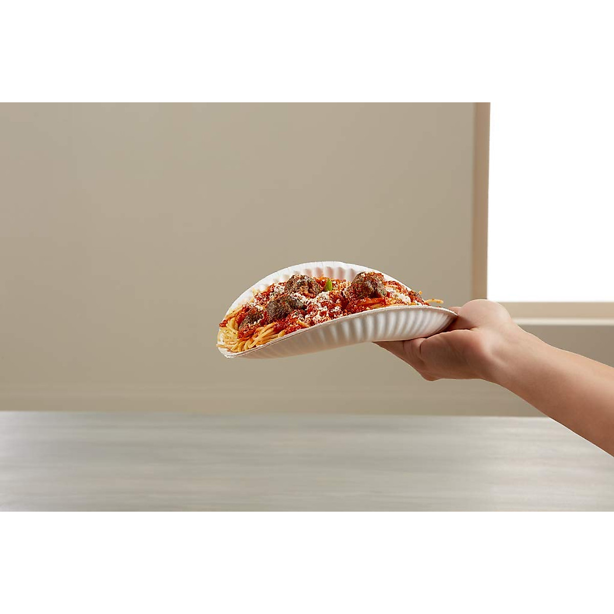 Dixie 6in Light-Weight Paper Plates by GP PRO (Georgia-Pacific), White, 702622WNP6, 1,000 Count (500 Plates Per Pack, 2 Packs Per Case)