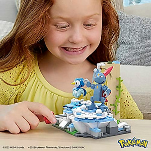 MEGA Pokémon Building Toys Set, Piplup and Sneasel’s Snow Day with 183 Pieces, 2 Poseable Characters and Motion, for Kids