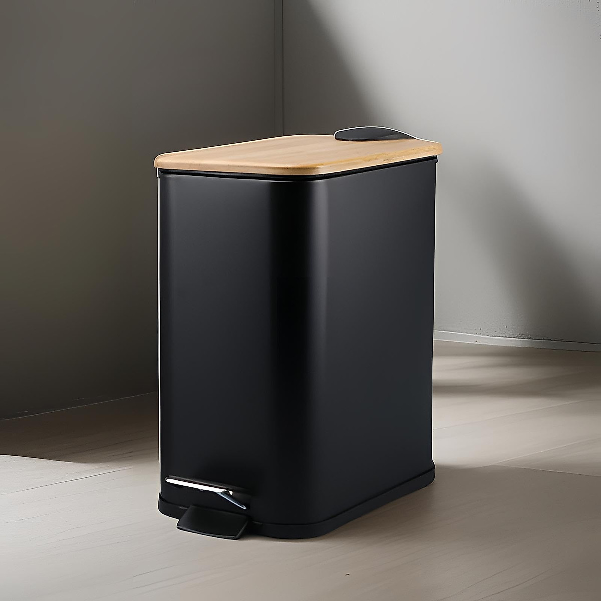 Step Trash Can with Bamboo Lid Kitchen Wastebasket Rubbish Container Modern Foot Pedal Garbage Bin for Sunroom Entryway Home, Black