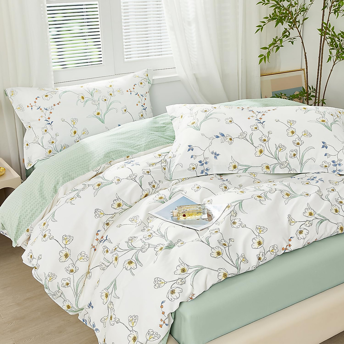 SAPHREAS Floral Duvet Cover Set Queen Size 3pcs White Fresh Magnolia Flower Botanical Bedding Comforter Cover Set 100% Cotton 1 Quilt Cover 90"x90" 2 Pillow Shams(No Comforter)