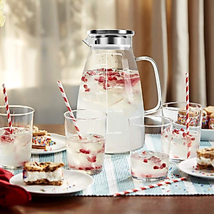 Glass Pitcher, 68oz Water Pitcher with Lid and Precise Scale Line, 18/8 Stainless Steel Iced Tea Pitcher, Easy Clean Heat Resistant Borosilicate Glass Jug for Juice, Milk, Cold or Hot Beverages