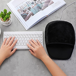 2 Pieces Heated Mouse Pad Hand Warmer USB Heated Mousepad Plush Heated Mouse Pad Removable Hand Warming Mouse Pad for Men and Women Office Home Computer Laptop (Black)