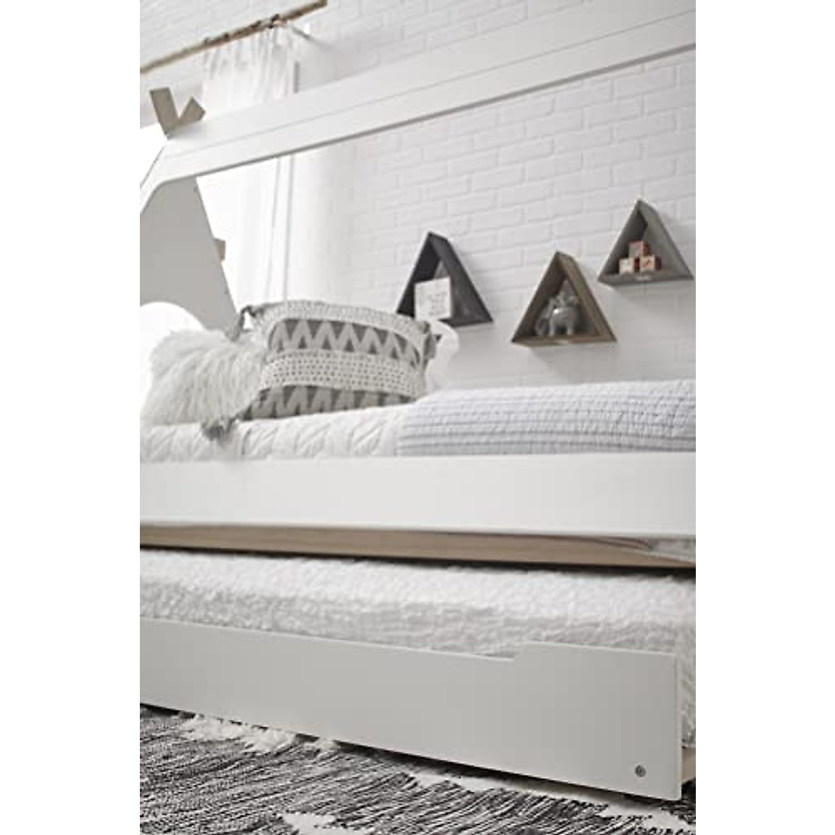 Ti Amo Savannah Teepee Bed & Trundle, White/Natural