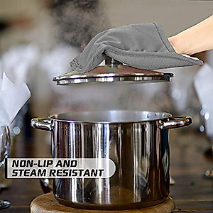 HOMWE Silicone Kitchen Pot Holders with Pockets, 2 Pc Set Trivet, Steam and Heat Resistant Hand and Countertop Protection Hot Pads, Non-Slip Grip potholders, Terrycloth Interior Lining, Black