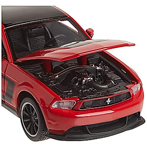 Maisto 1:24 Scale Assembly Line 2012 Ford Mustang Boss 302 Die-Cast Vehicle (Colors May Vary)
