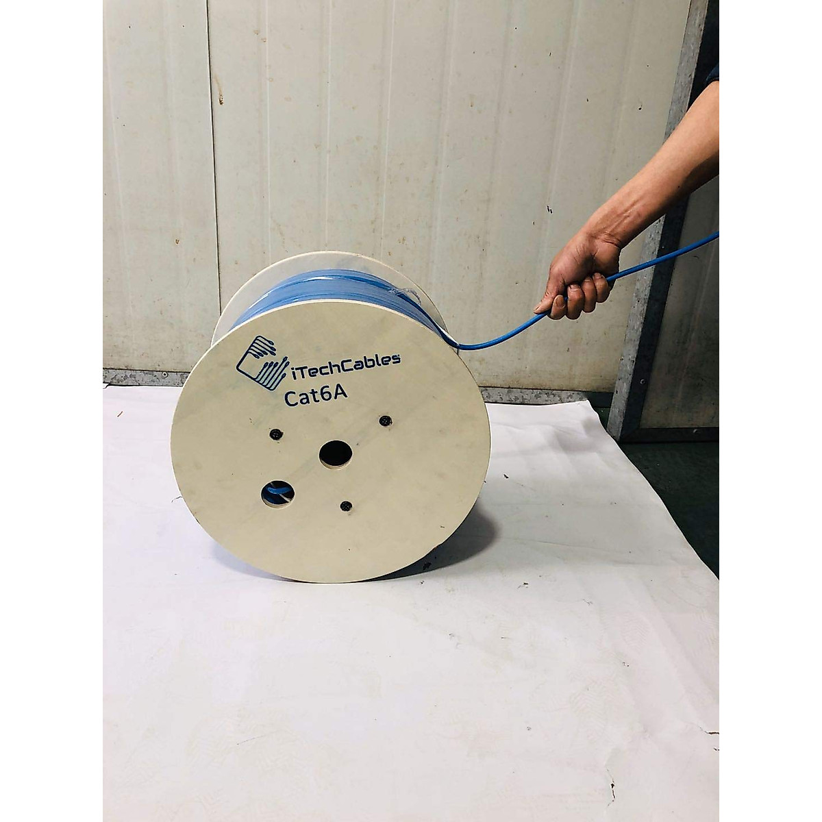 iTechCables, Cat6a Plenum 1000ft CMP Rated Pure Copper, 750Mhz, Solid Ethernet Cable, 23AWG, 10 Gigabit Ethernet Cable, Unshielded Twisted Pairs (6a UTP) (Blue)