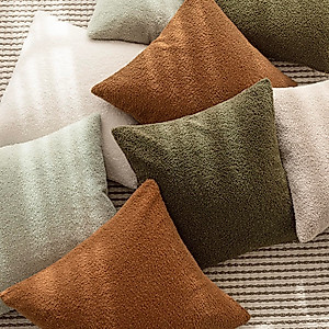 Foindtower Pack of 2, Curly Faux Fur Decorative Throw Pillow Covers Soft Plush Cushion Case with Zipper Cozy Fluffy Boho Pillowcase for Home Living Room Couch Bed Sofa 18 x 18 Inch, Moss Green