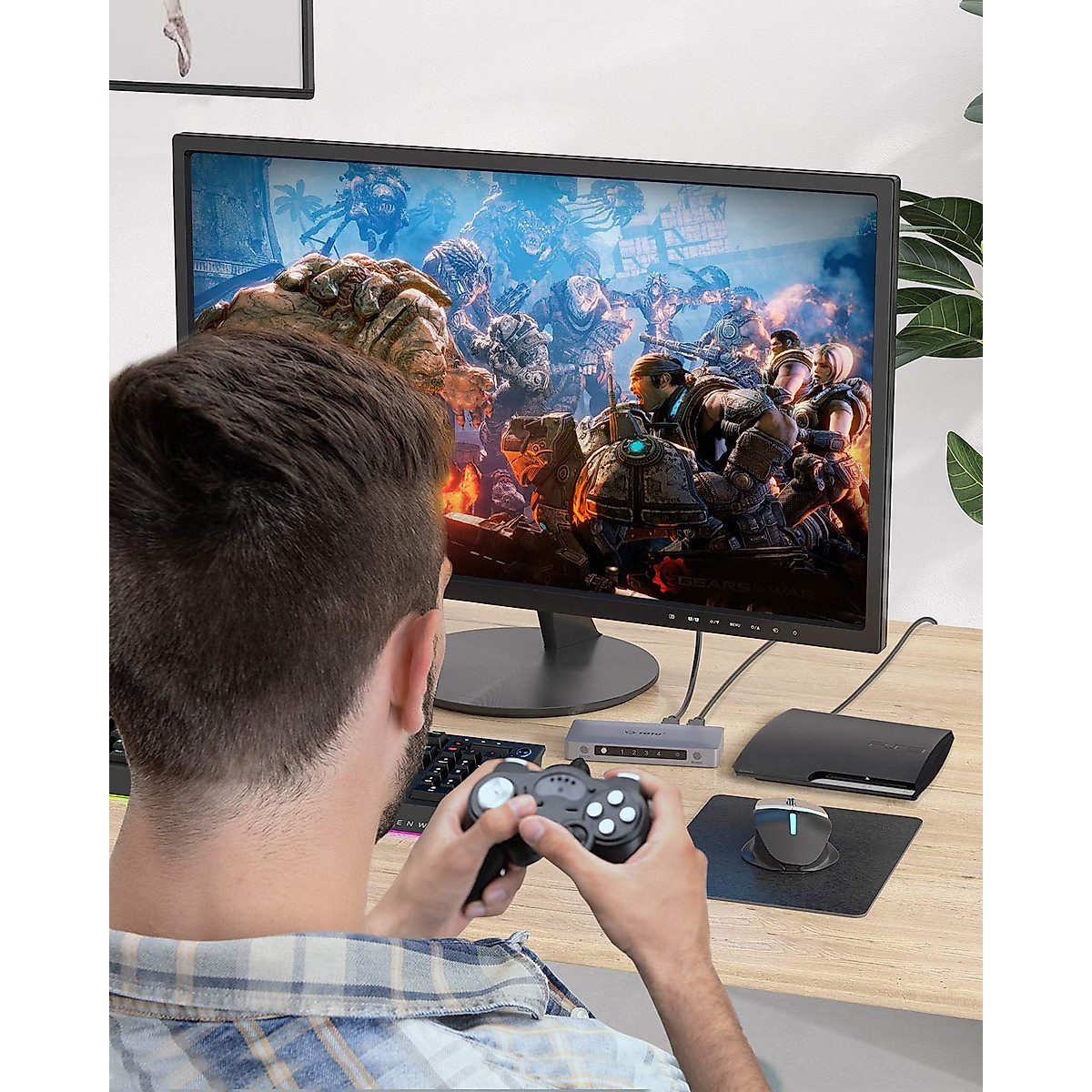 TOTU HDMI Switch 4 Ports (4 x 1) 4K 60Hz HDMI 2.0 Switcher with IR Remote Control Support HDR & HDCP 2.2 Pass-Through & 3D &Full HD 1080P, Compatible for PS3/PS4, Xbox 360/One, HDTV, Blu-Ray Player