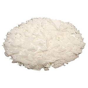 Traverse Bay Bath and Body Palm Kernel Oil Flakes 32- oz. / 2LB Soap making supply's in stand-up barrier pouch all natural.