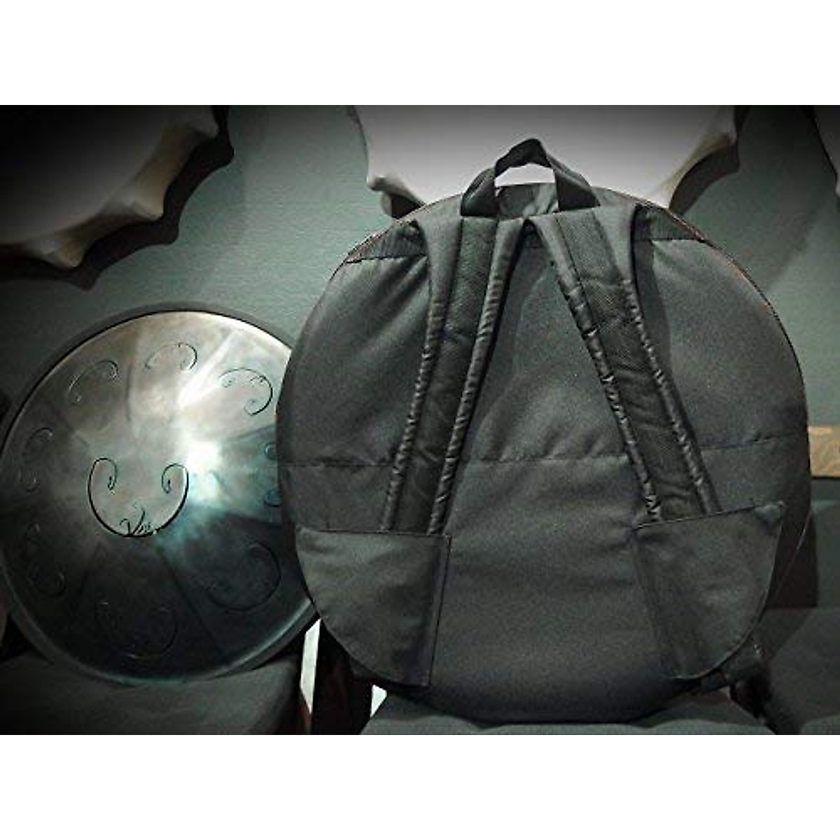 Tongue Hand Pan/RAV Vast 2 / D Celtic Minor / (in case) (Steel Drum/Hand Pan/Tank Drum)