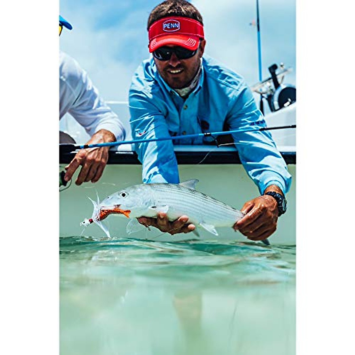 PENN Wrath Spinning Inshore Fishing Reel, Oil Felt Front Drag, Max of 10lb | 4.5kg, Made with a Lightweight, Corrosion-Resistant Graphite Body, Black, Blue, 2500