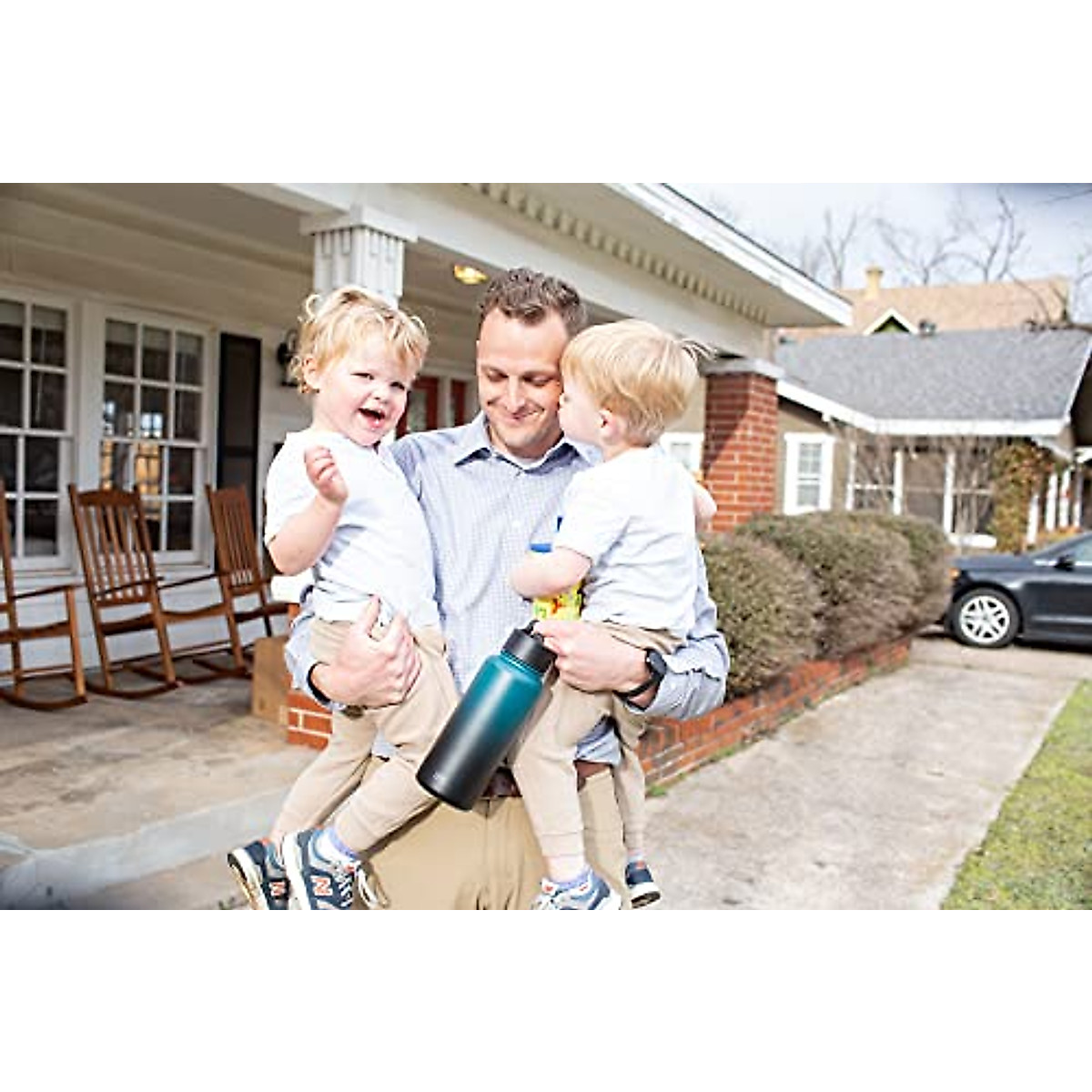 Simple Modern Water Bottle with Straw and Chug Lid Vacuum Insulated Stainless Steel Metal Thermos Bottles | Reusable Leak Proof BPA-Free Flask for Sports, Gym | Summit Collection | 32oz, Good Day Blue