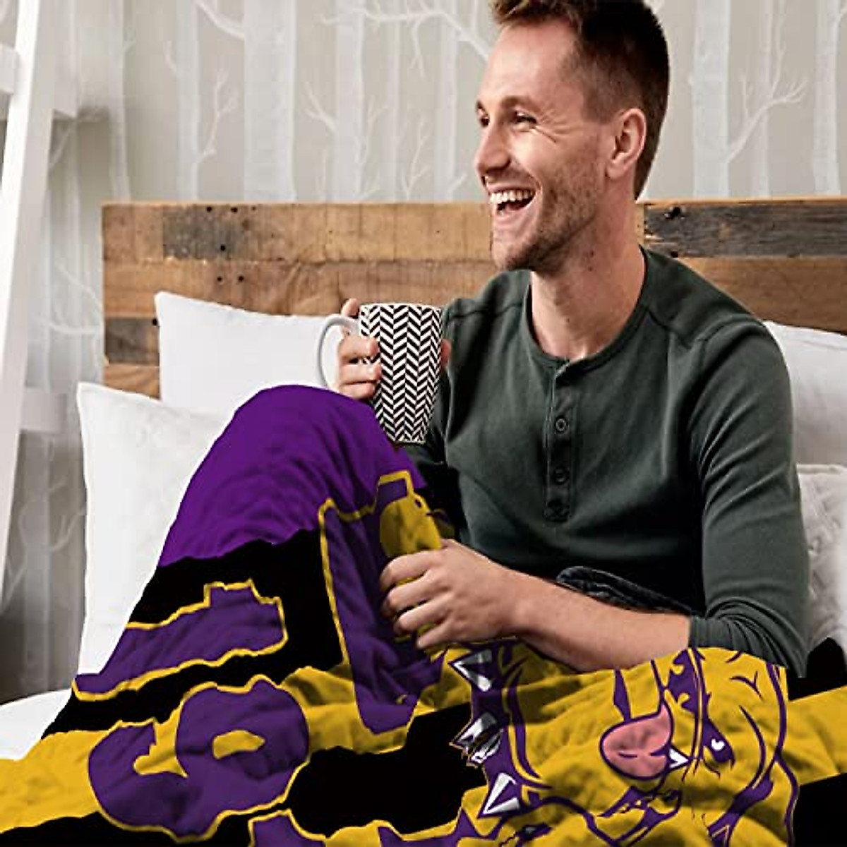 Fraternity Gifts for Men Blanket, Throw Blanket 60x50 in Super Soft Cozy Plush Blanket Comfort Blanket Flannel Fleece Blanket for Bed Sofa Living Room Outdoor Birthday Anniversary Graduation